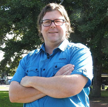 Colin Oliver – Number 8 Network